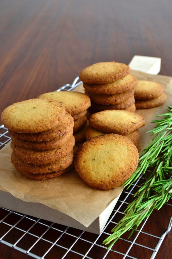 Simple comme des biscuits italiens au vin blanc – La cuisine c'est simple