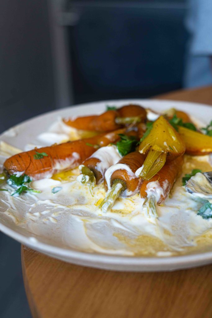 Simple comme des jeunes carottes et betteraves au yaourt et à la ...