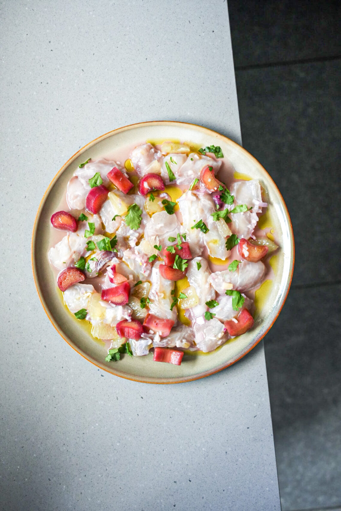Simple comme un ceviche de sébaste à la rhubarbe - La cuisine c'est simple